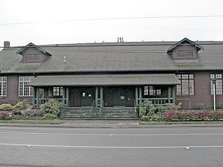 White Center Field House